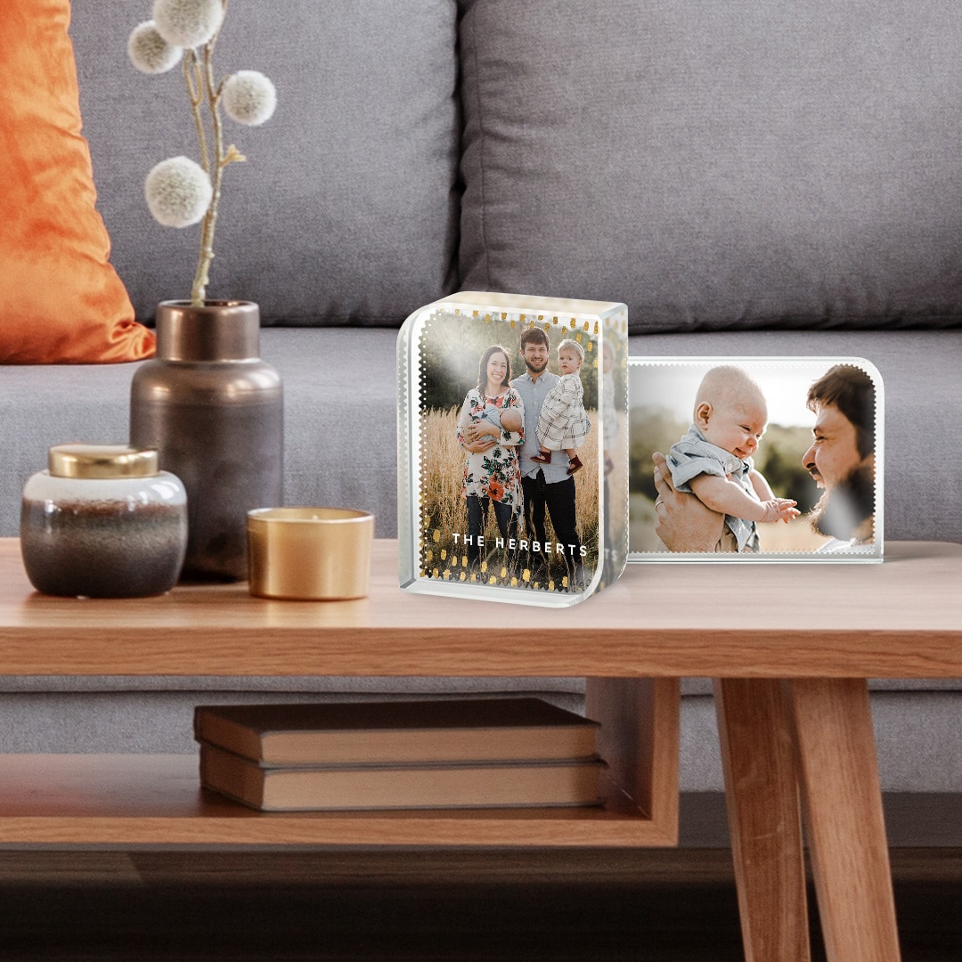 Find the Right Tabletop Print For Every Space in Your Home | Snapfish IE